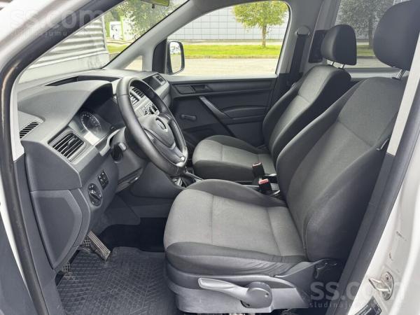Volkswagen Caddy 2015 Rīga vietnē Balts Volkswagen Caddy 2015 Rīga, ar dzinēja tilpumu 1.60 L un nobraukumu 184 tūkst. km par 6900 €, foto 10 vietnē AUTOMOTO.COM.LV