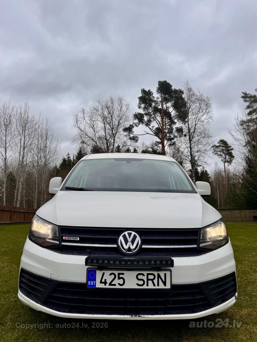 Balts Volkswagen Caddy 2016 Tallina, ar dzinēja tilpumu 2.00 L un nobraukumu 250 tūkst. km par 10500 €, foto 4 vietnē AUTOMOTO.COM.LV