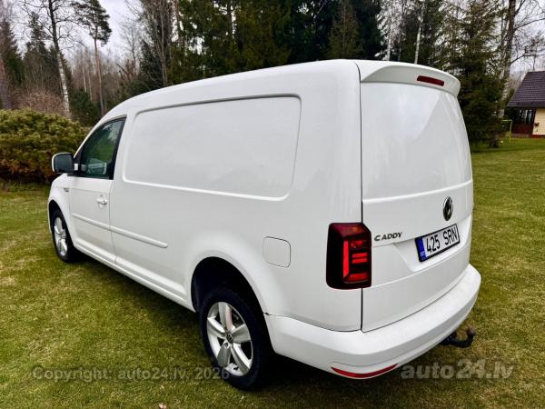 Balts Volkswagen Caddy 2016 Tallina, ar dzinēja tilpumu 2.00 L un nobraukumu 250 tūkst. km par 10500 €, foto 4 vietnē AUTOMOTO.COM.LV