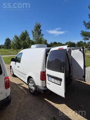 Белый Фольксваген Кадди 2016 в Рига, объемом двигателя 2.00 л и пробегом 400 тыс. км за 14500 €, фото 5 на AUTOMOTO.COM.LV