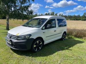 White Volkswagen Caddy 2017 in Tallinn, with an engine capacity of 2.00 L and mileage of 315 thousand km for 11600 €, photo  on AUTOMOTO.COM.LV