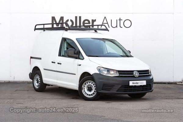 White Volkswagen Caddy 2018 in Riga, with an engine capacity of 2.00 L and mileage of 168 thousand km for 9735 €, photo 2 on AUTOMOTO.COM.LV