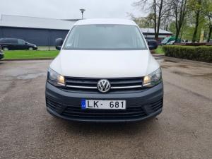 White Volkswagen Caddy 2018 in Riga, with an engine capacity of 2.00 L and mileage of 62 thousand km for 9990 €, photo 3 on AUTOMOTO.COM.LV