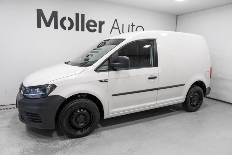 White Volkswagen Caddy 2018 in Vilnius, with an engine capacity of 2.00 L and mileage of 116 thousand km for 9500 €, photo 5 on AUTOMOTO.COM.LV
