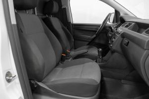 White Volkswagen Caddy 2018 in Vilnius, with an engine capacity of 2.00 L and mileage of 116 thousand km for 9500 €, photo 13 on AUTOMOTO.COM.LV
