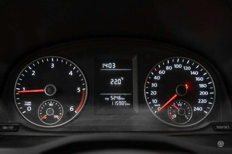 White Volkswagen Caddy 2018 in Vilnius, with an engine capacity of 2.00 L and mileage of 116 thousand km for 9500 €, photo 9 on AUTOMOTO.COM.LV