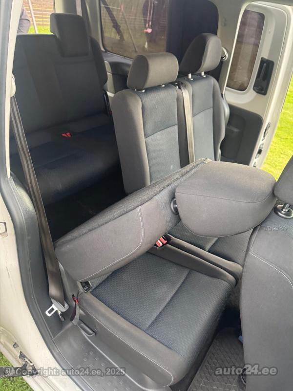 Balts Volkswagen Caddy 2019 Tallina, ar dzinēja tilpumu 2.00 L un nobraukumu 0 tūkst. km par 7000 €, foto 11 vietnē AUTOMOTO.COM.LV
