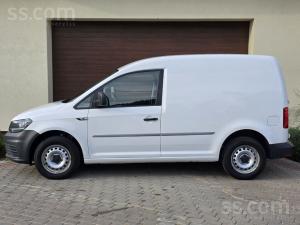White Volkswagen Caddy 2020 in Riga, with an engine capacity of 2.00 L and mileage of 84 thousand km for 11495 €, photo 5 on AUTOMOTO.COM.LV