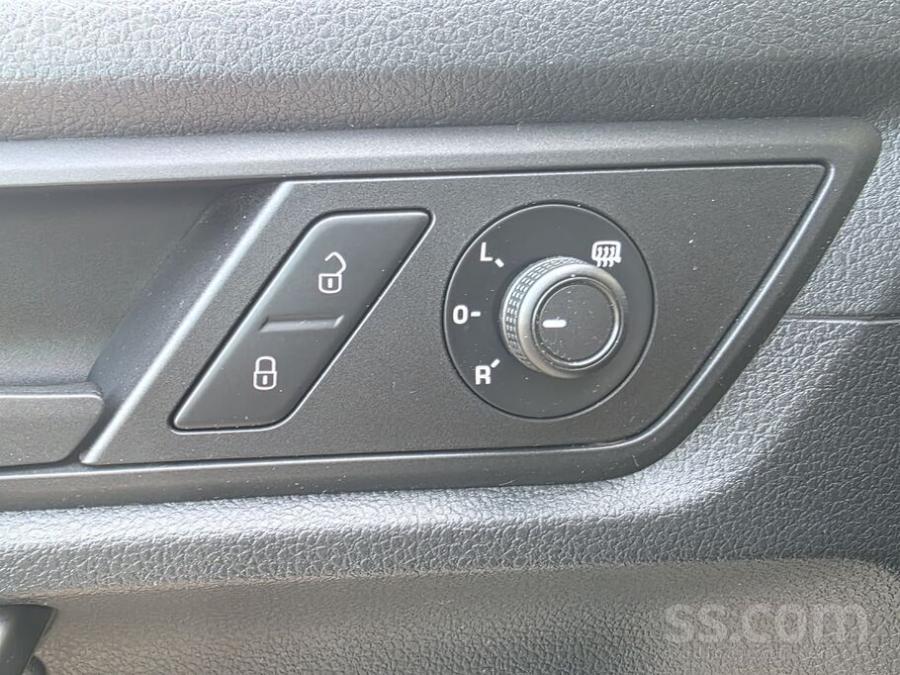 White Volkswagen Caddy 2020 in Riga, with an engine capacity of 2.00 L and mileage of 84 thousand km for 11495 €, photo 13 on AUTOMOTO.COM.LV