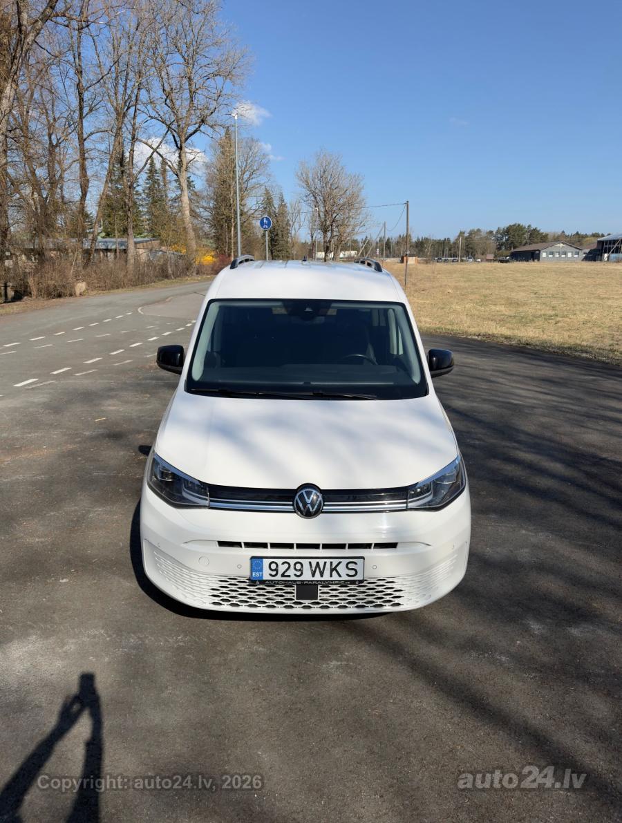 White Volkswagen Caddy 2021 in Tallinn, with an engine capacity of 2.00 L and mileage of 154 thousand km for 23900 €, photo 6 on AUTOMOTO.COM.LV