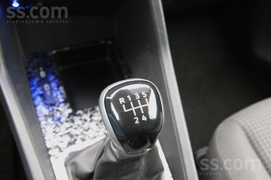 Balts Volkswagen Caddy 2021 Tukums, ar dzinēja tilpumu 2.00 L un nobraukumu 338 tūkst. km par 16390 €, foto 24 vietnē AUTOMOTO.COM.LV