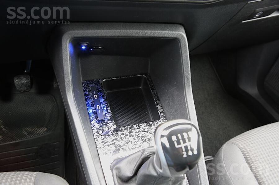 Balts Volkswagen Caddy 2021 Tukums, ar dzinēja tilpumu 2.00 L un nobraukumu 338 tūkst. km par 16390 €, foto 25 vietnē AUTOMOTO.COM.LV