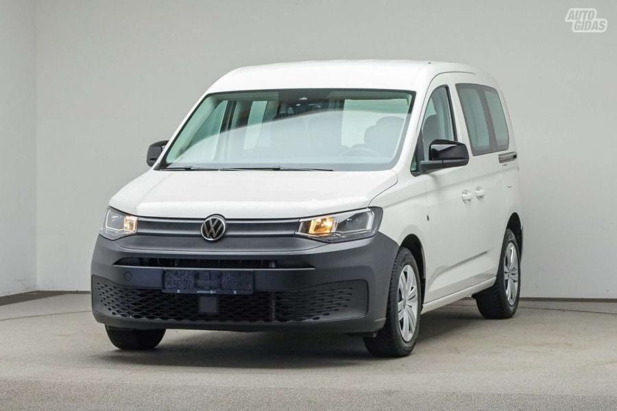 White Volkswagen Caddy 2022 in Kaunas, with an engine capacity of 1.50 L and mileage of 84 thousand km for 22741 €, photo 2 on AUTOMOTO.COM.LV