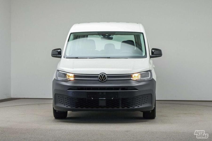White Volkswagen Caddy 2022 in Kaunas, with an engine capacity of 1.50 L and mileage of 84 thousand km for 22741 €, photo 5 on AUTOMOTO.COM.LV