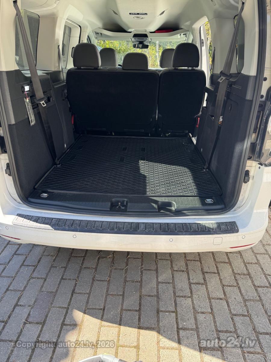 White Volkswagen Caddy 2022 in Tallinn, with an engine capacity of 2.00 L and mileage of 156 thousand km for 27850 €, photo 10 on AUTOMOTO.COM.LV