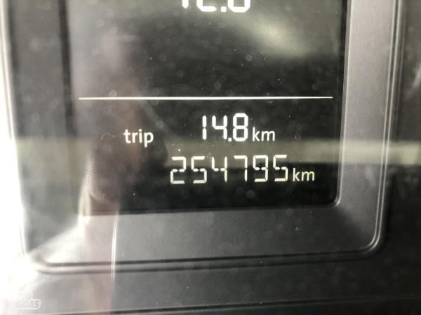 Balts Volkswagen Caddy 2010 Klaipėda, ar dzinēja tilpumu 1.20 L un nobraukumu 254 tūkst. km par 2850 €, foto 9 vietnē AUTOMOTO.COM.LV