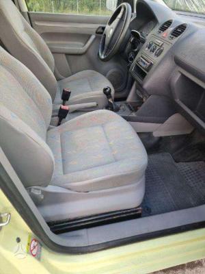 Dzeltens Volkswagen Caddy 2007 Šauļi, ar dzinēja tilpumu 1.90 L un nobraukumu 304 tūkst. km par 2950 €, foto 9 vietnē AUTOMOTO.COM.LV