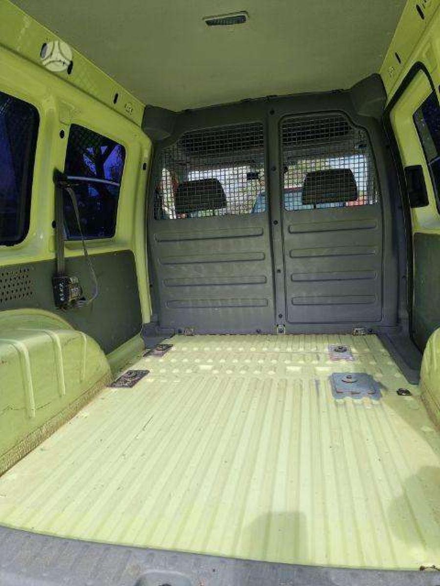 Dzeltens Volkswagen Caddy 2007 Šauļi, ar dzinēja tilpumu 1.90 L un nobraukumu 304 tūkst. km par 2950 €, foto 11 vietnē AUTOMOTO.COM.LV