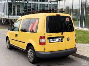 Yellow Volkswagen Caddy 2009 in Vilnius, with an engine capacity of 1.90 L and mileage of 433 thousand km for 1390 €, photo 5 on AUTOMOTO.COM.LV