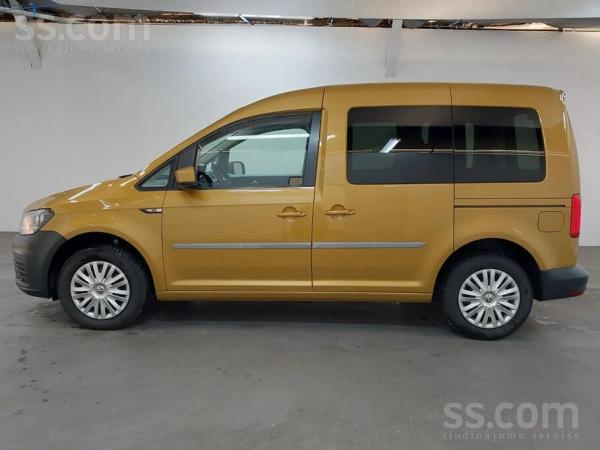 Yellow Volkswagen Caddy 2018 in Ogre, with an engine capacity of 2.00 L and mileage of 260 thousand km for 9500 €, photo 2 on AUTOMOTO.COM.LV