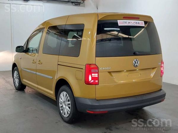 Yellow Volkswagen Caddy 2018 in Ogre, with an engine capacity of 2.00 L and mileage of 260 thousand km for 9500 €, photo 8 on AUTOMOTO.COM.LV