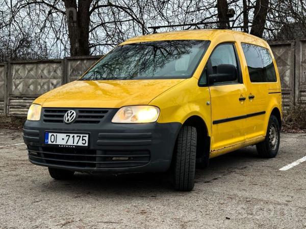 Dzeltens Volkswagen Caddy 2004 Tukums, ar dzinēja tilpumu 2.00 L un nobraukumu 430 tūkst. km par 1450 €, foto 4 vietnē AUTOMOTO.COM.LV