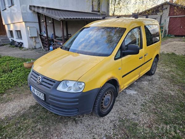 Yellow Volkswagen Caddy 2004 in Riga, with an engine capacity of 2.00 L and mileage of 271 thousand km for 1800 €, photo 1 on AUTOMOTO.COM.LV