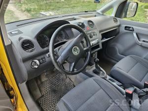Yellow Volkswagen Caddy 2004 in Riga, with an engine capacity of 2.00 L and mileage of 271 thousand km for 1800 €, photo 12 on AUTOMOTO.COM.LV