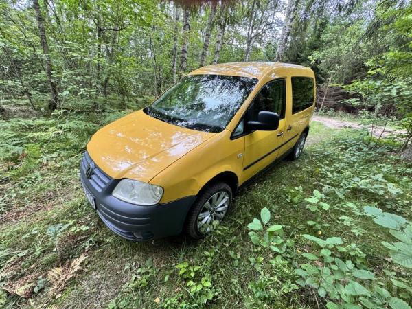 Желтый Фольксваген Кадди 2006 в Кулдига, объемом двигателя 1.90 л и пробегом 265 тыс. км за 1800 €, фото 7 на AUTOMOTO.COM.LV