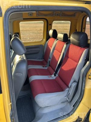 Dzeltens Volkswagen Caddy 2007 Liepāja, ar dzinēja tilpumu 1.90 L un nobraukumu 395 tūkst. km par 3300 €, foto 7 vietnē AUTOMOTO.COM.LV