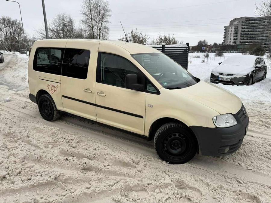 Dzeltens Volkswagen Caddy 2009 Viļņa, ar dzinēja tilpumu 1.90 L un nobraukumu 300 tūkst. km par 2450 €, foto 1 vietnē AUTOMOTO.COM.LV