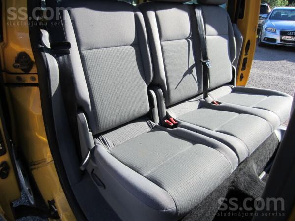 Yellow Volkswagen Caddy 2009 in Riga, with an engine capacity of 1.90 L and mileage of 230 thousand km for 3700 €, photo 10 on AUTOMOTO.COM.LV