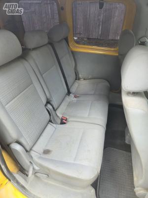 Dzeltens Volkswagen Caddy 2009 Plungė, ar dzinēja tilpumu 1.90 L un nobraukumu 224 tūkst. km par 2250 €, foto 13 vietnē AUTOMOTO.COM.LV