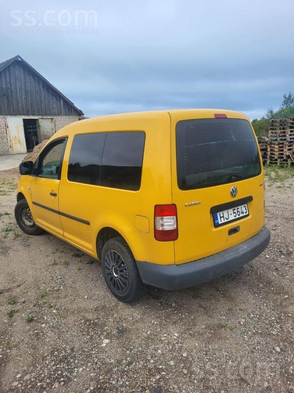 Dzeltens Volkswagen Caddy 2009 Daugavpils, ar dzinēja tilpumu 2.00 L un nobraukumu 250 tūkst. km par 2200 €, foto 7 vietnē AUTOMOTO.COM.LV