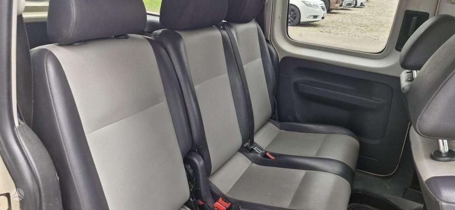 Dzeltens Volkswagen Caddy 2011 Kauņa, ar dzinēja tilpumu 1.60 L un nobraukumu 304 tūkst. km par 3780 €, foto 12 vietnē AUTOMOTO.COM.LV