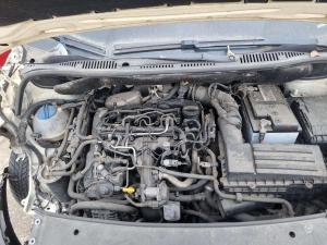 Dzeltens Volkswagen Caddy 2015 Kauņa, ar dzinēja tilpumu 2.00 L un nobraukumu 400 tūkst. km par 2600 €, foto 7 vietnē AUTOMOTO.COM.LV