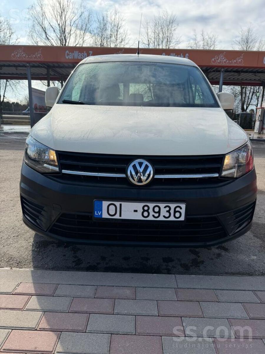 Dzeltens Volkswagen Caddy 2016 Rīga, ar dzinēja tilpumu 2.00 L un nobraukumu 286 tūkst. km par 7900 €, foto 3 vietnē AUTOMOTO.COM.LV