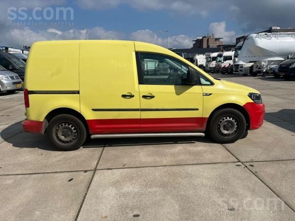 Dzeltens Volkswagen Caddy 2016 Bauska, ar dzinēja tilpumu 2.00 L un nobraukumu 320 tūkst. km par 3995 €, foto 5 vietnē AUTOMOTO.COM.LV