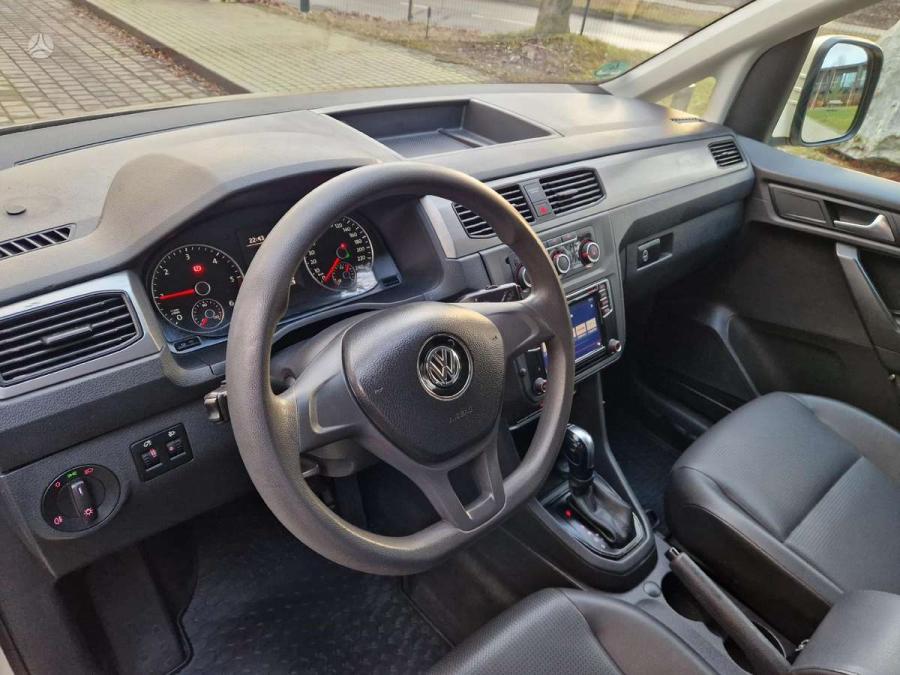 Dzeltens Volkswagen Caddy 2017 Prienai, ar dzinēja tilpumu 2.00 L un nobraukumu 285 tūkst. km par 7799 €, foto 13 vietnē AUTOMOTO.COM.LV