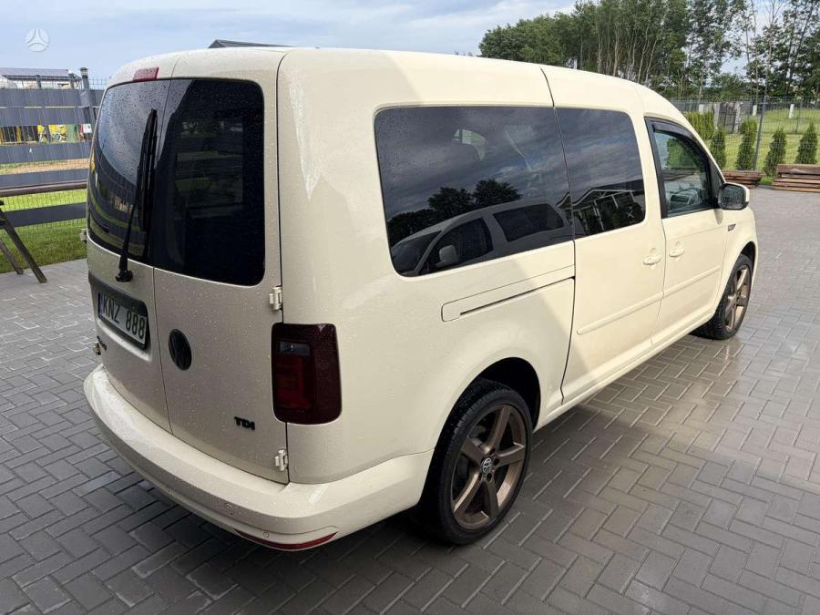 Dzeltens Volkswagen Caddy 2017 Viļņa, ar dzinēja tilpumu 2.00 L un nobraukumu 319 tūkst. km par 8500 €, foto 5 vietnē AUTOMOTO.COM.LV