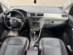 Dzeltens Volkswagen Caddy 2017 Viļņa, ar dzinēja tilpumu 2.00 L un nobraukumu 319 tūkst. km par 8500 €, foto 14 vietnē AUTOMOTO.COM.LV