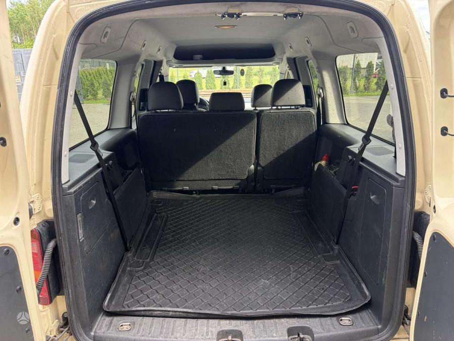 Dzeltens Volkswagen Caddy 2017 Viļņa, ar dzinēja tilpumu 2.00 L un nobraukumu 319 tūkst. km par 8500 €, foto 16 vietnē AUTOMOTO.COM.LV