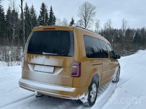 Dzeltens Volkswagen Caddy 2018 Liepāja, ar dzinēja tilpumu 2.00 L un nobraukumu 276 tūkst. km par 16450 €, foto  vietnē AUTOMOTO.COM.LV