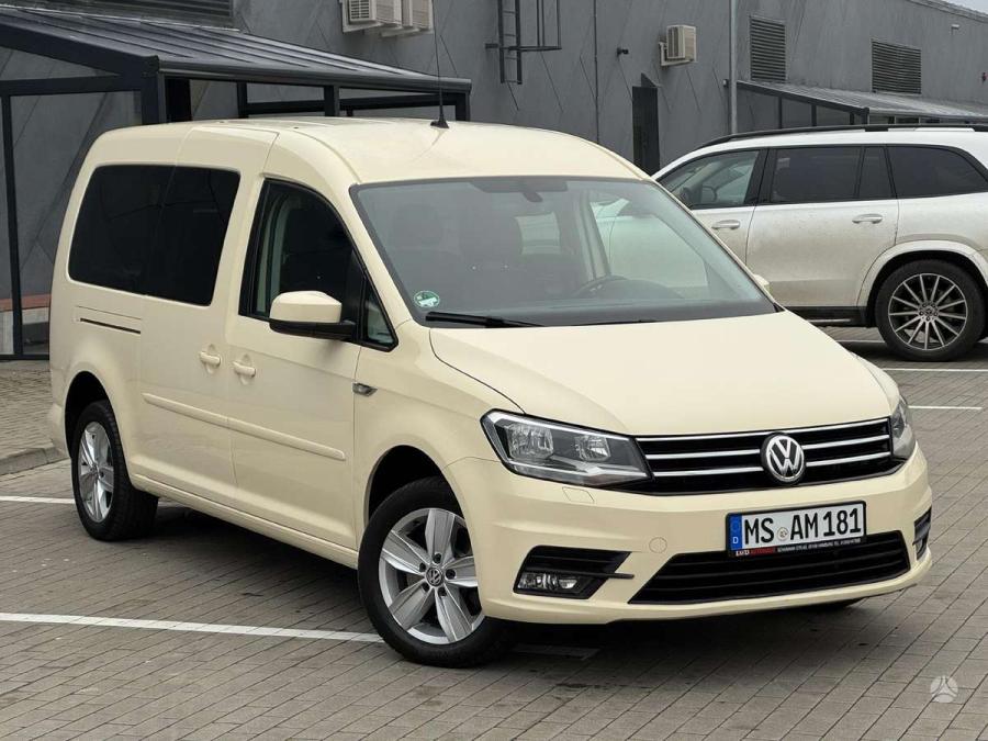 Yellow Volkswagen Caddy 2019 in Jonava, with an engine capacity of 2.00 L and mileage of 290 thousand km for 9850 €, photo 12 on AUTOMOTO.COM.LV