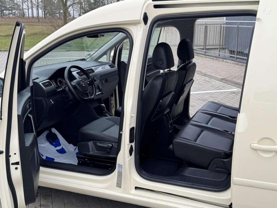 Yellow Volkswagen Caddy 2019 in Jonava, with an engine capacity of 2.00 L and mileage of 290 thousand km for 9850 €, photo 27 on AUTOMOTO.COM.LV