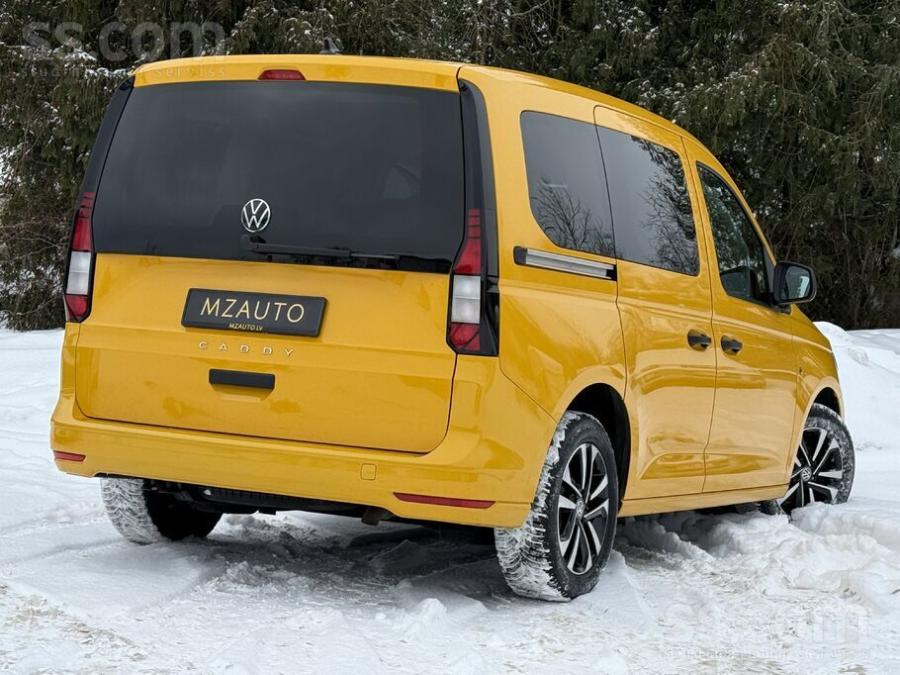 Yellow Volkswagen Caddy 2021 in Tukums, with an engine capacity of 2.00 L and mileage of 198 thousand km for 17990 €, photo 6 on AUTOMOTO.COM.LV
