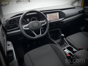 Yellow Volkswagen Caddy 2021 in Tukums, with an engine capacity of 2.00 L and mileage of 198 thousand km for 17990 €, photo 7 on AUTOMOTO.COM.LV