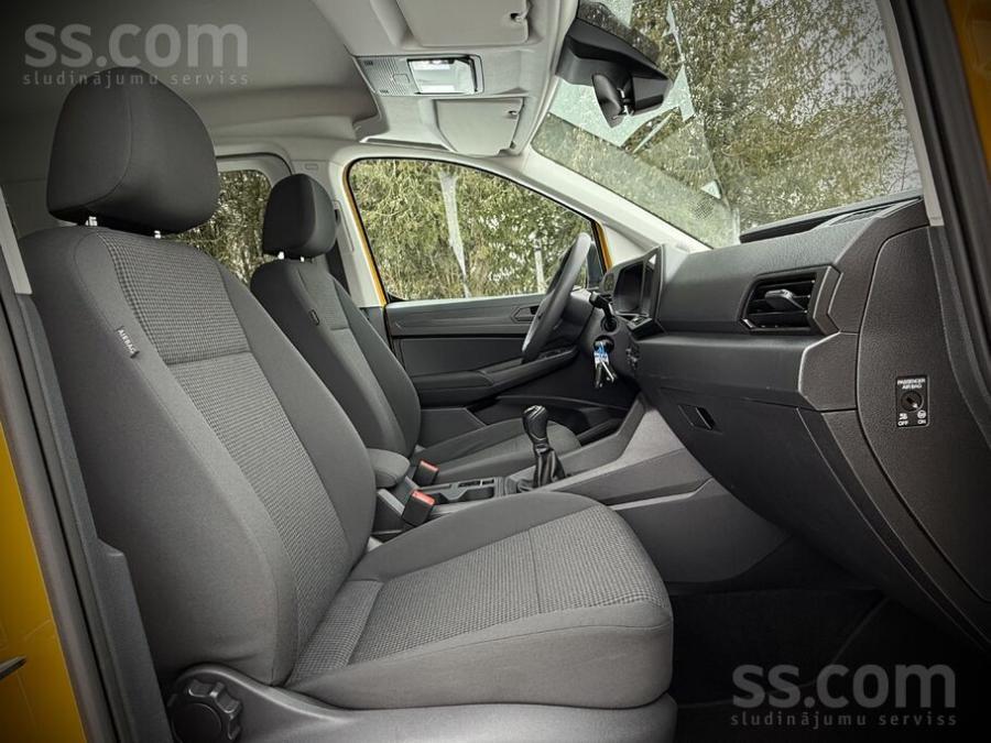 Yellow Volkswagen Caddy 2021 in Tukums, with an engine capacity of 2.00 L and mileage of 198 thousand km for 17990 €, photo 9 on AUTOMOTO.COM.LV