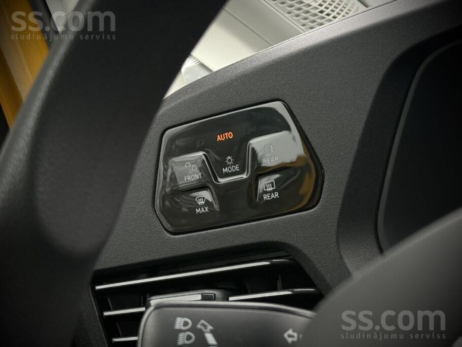 Yellow Volkswagen Caddy 2021 in Tukums, with an engine capacity of 2.00 L and mileage of 198 thousand km for 17990 €, photo 14 on AUTOMOTO.COM.LV