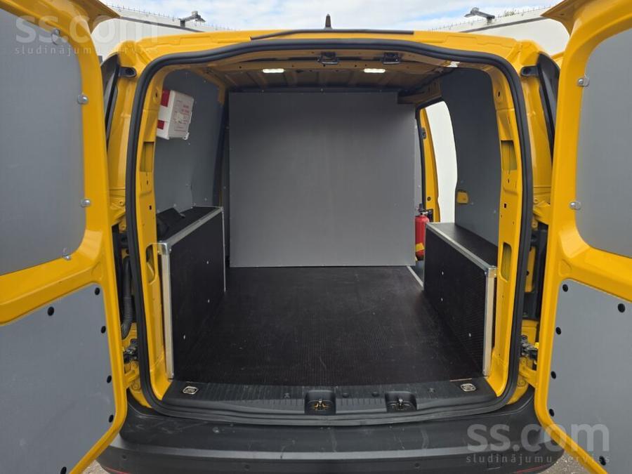 Dzeltens Volkswagen Caddy 2021 Rīga, ar dzinēja tilpumu 2.00 L un nobraukumu 149 tūkst. km par 11900 €, foto 8 vietnē AUTOMOTO.COM.LV
